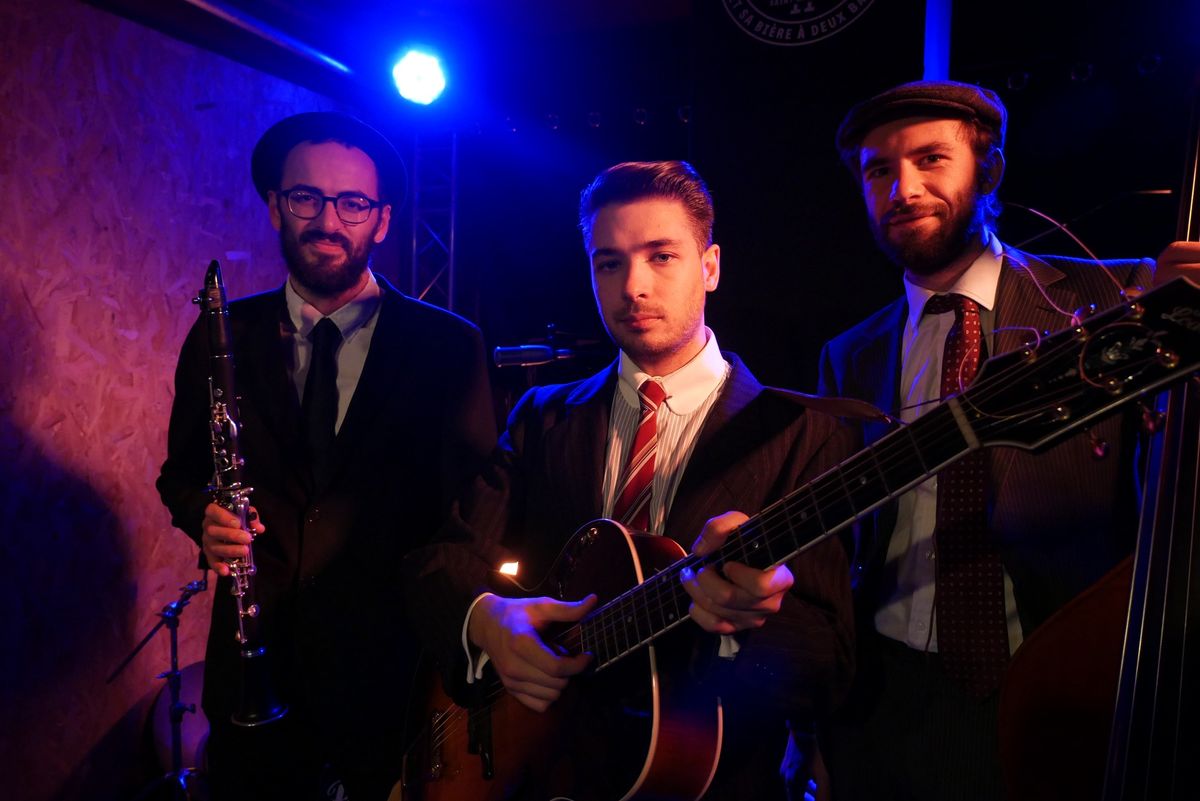 The Rooftop Barbershop (Trio swing vocal) au Bateau du Rhin